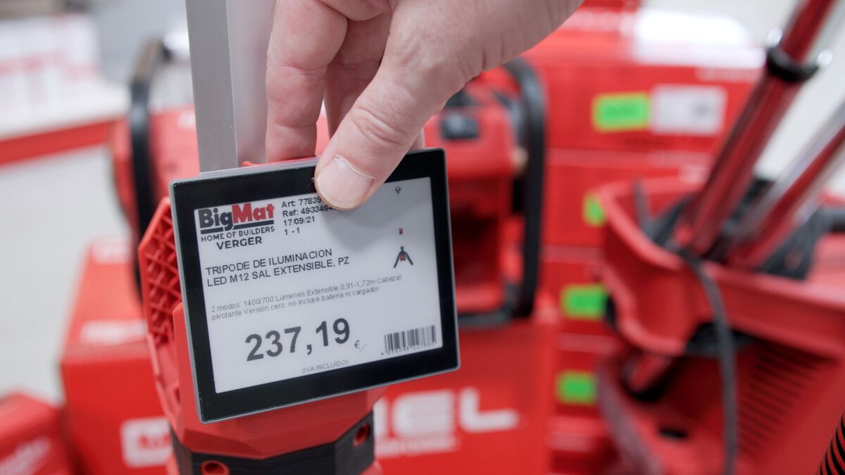The Advantages of Using Digital Price Labels in Hardware Stores