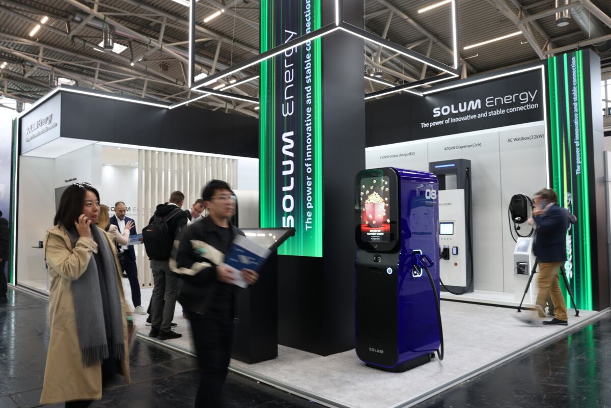 SOLUM Wins eMove360 Award for Charging & Energy